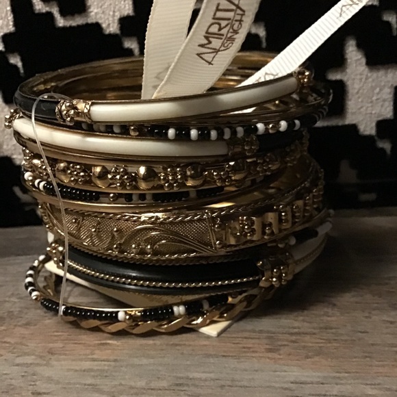 Amrita Singh | Jewelry | Bangle Bangle Amrita Singh 8pc Bangle Set Nwt ...